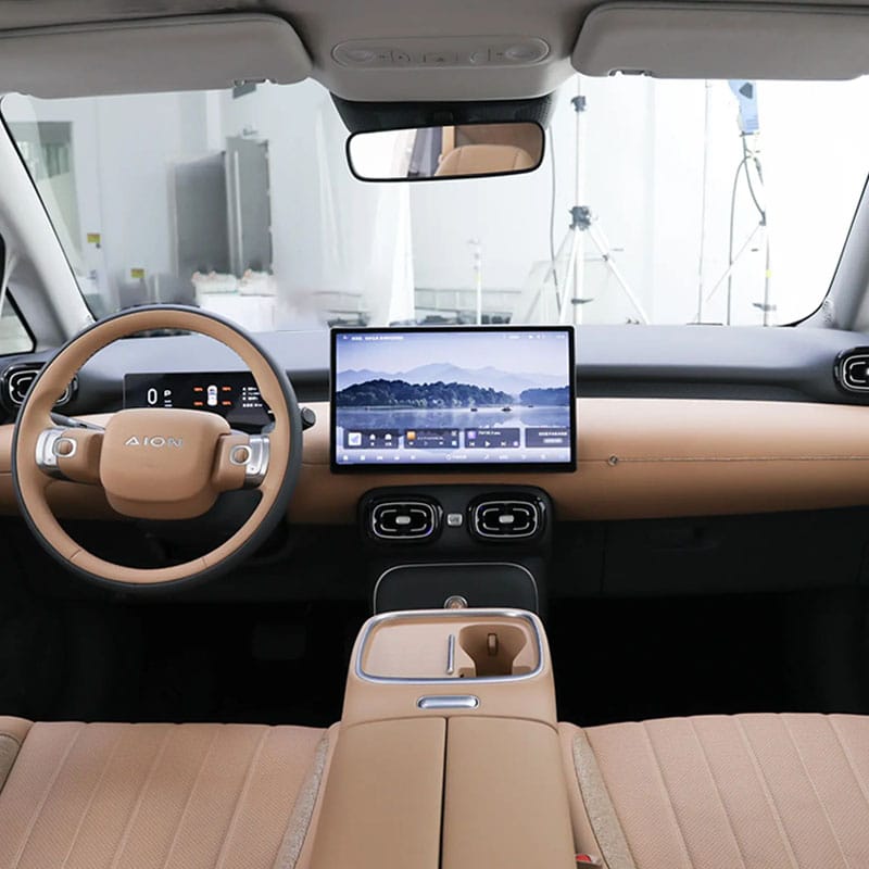 AION UT | DDong Automobile