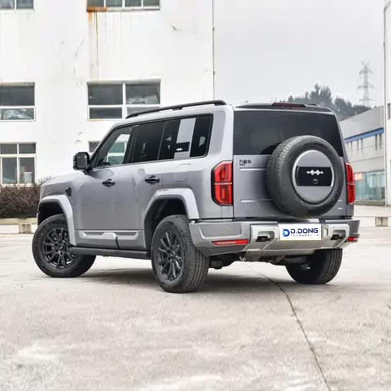 BYD Leopard 5: Hybrid Off-Road SUV with Smart Tech | DDong Automobile